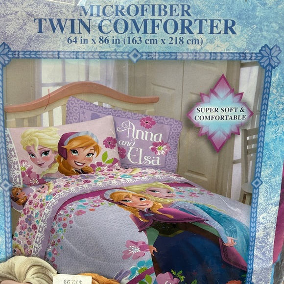 Disney | Bedding | Frozen Twin Comforter Reversible With Pink ...